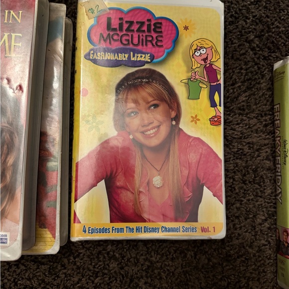 Disney | Car Audio, Video & GPS | Disney Lizzie Mcguire Fashionably ...